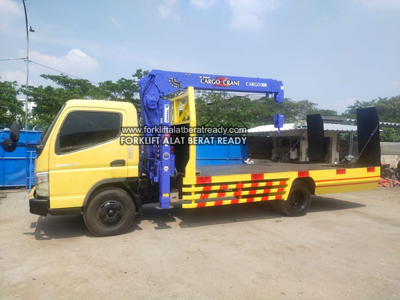 Jual Selfloader Crane 3 ton, Mitsubishi canter 136Ps thn 2014 ...